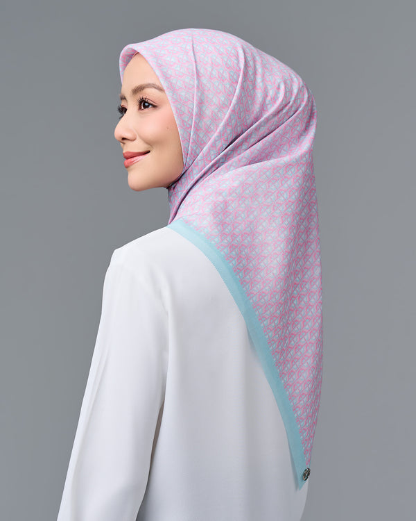 The Weave Square - Candy - Mira Filzah
